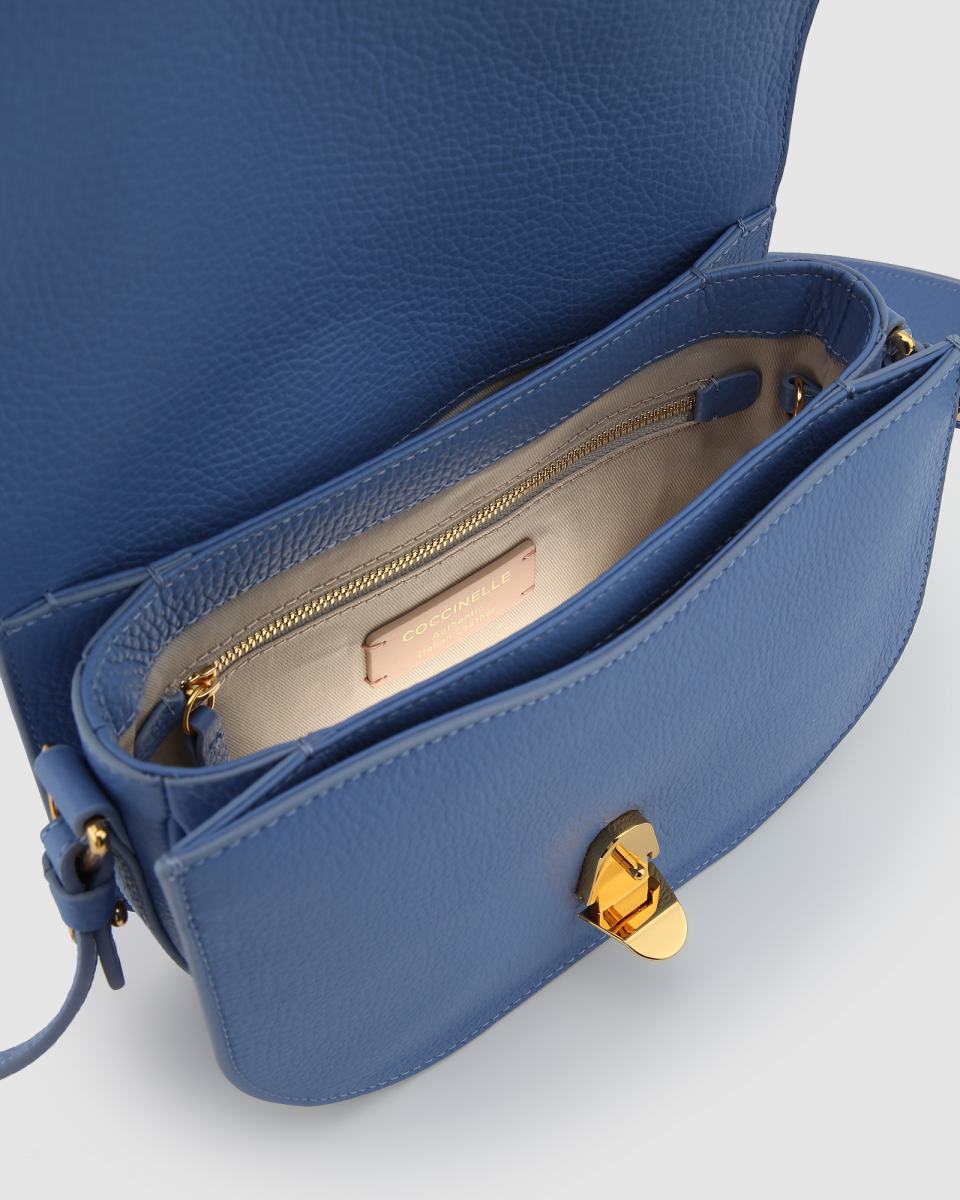 Сумка Coccinelle E1 QTF 1503 01 grained leather b36 azul (1889081) купить со скидкой 50% в ...